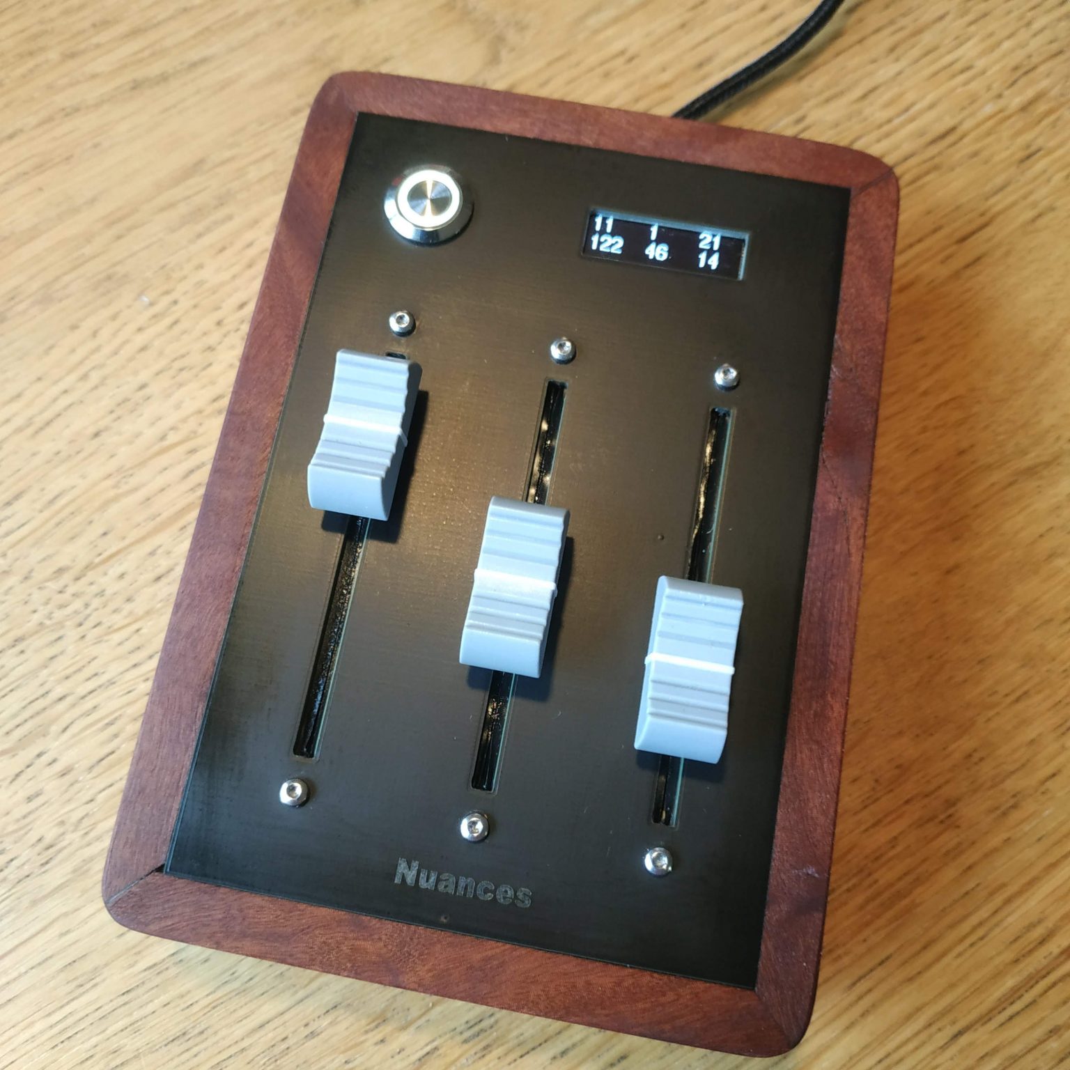 Nuances Midi controller – Pierre Caillet